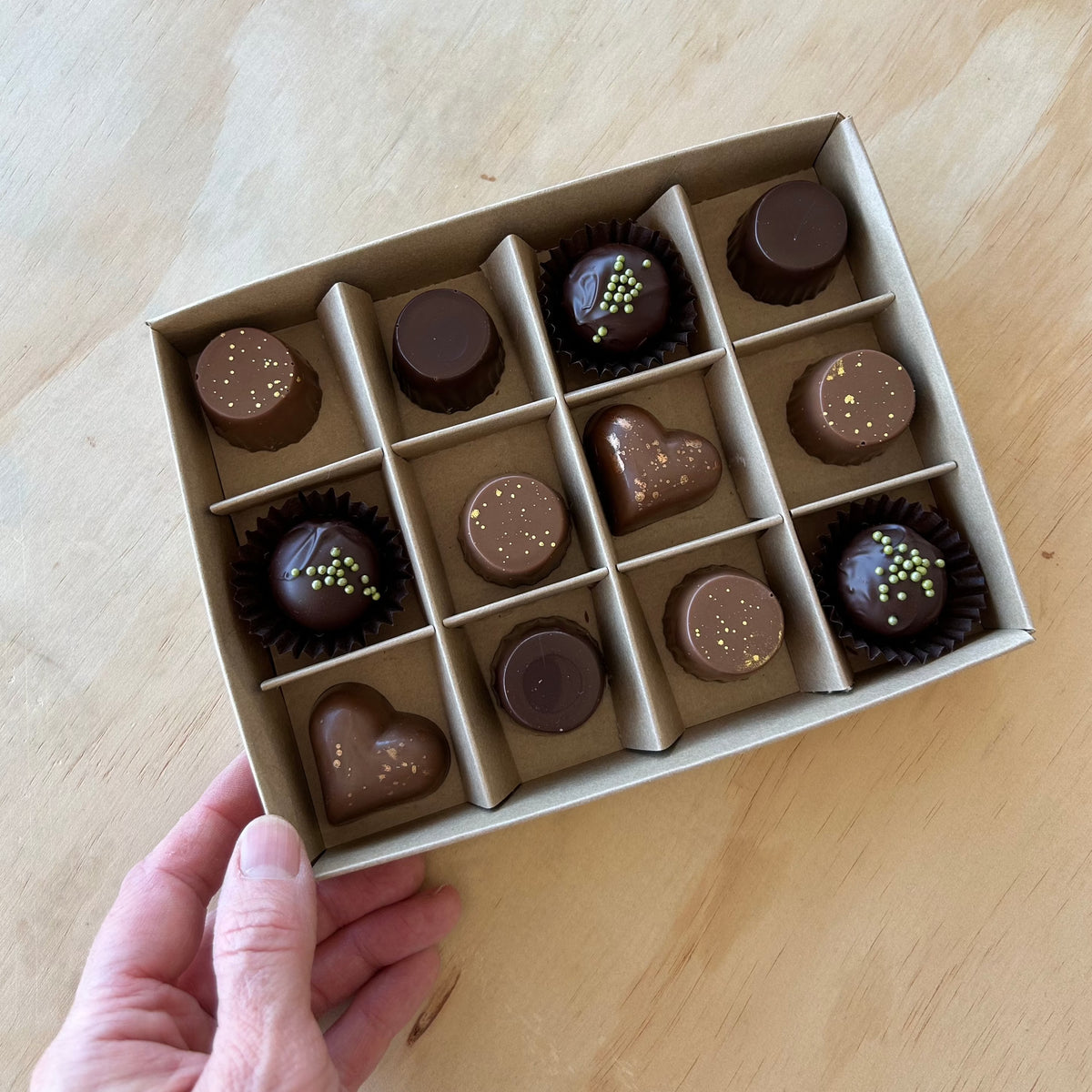 Chocolate gift box – Dot Chocolate